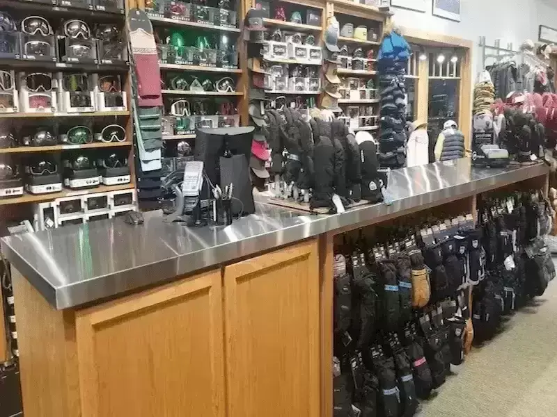 Powder House Bend | Ski & Snowboard Rentals Since 1976